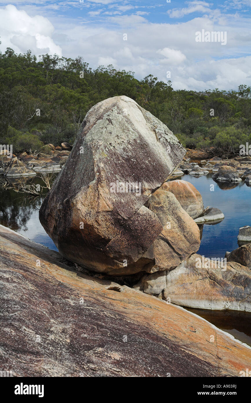 Giant granite boulder beside Billabong, on the Avon river, Avon Valley ...