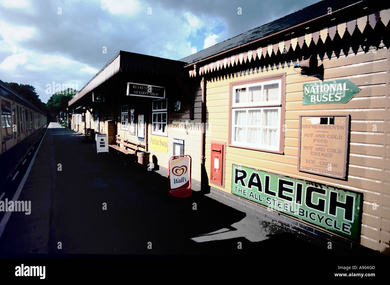 Bishops Lydeard station West Somerset Railway Stock Photo - Alamy Bishops Lydeard station West Somerset Railway Stock Photo - Alamy