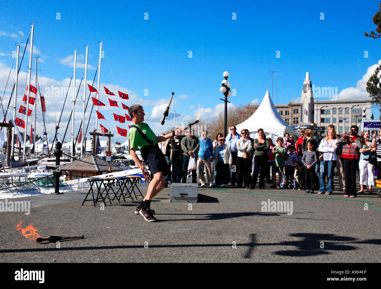 Visit juggling hi-res stock photography and images - Alamy