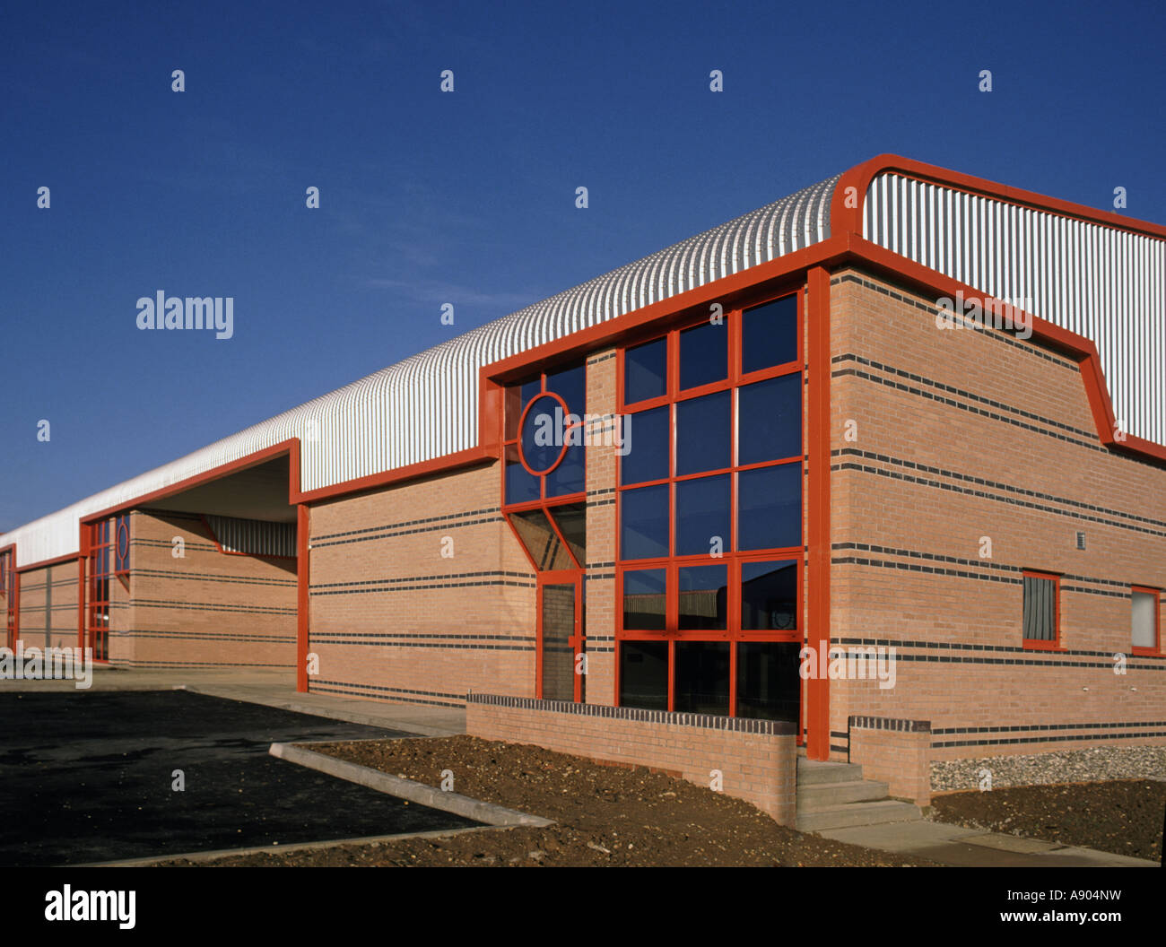 Warehouses real estate hi-res stock photography and images - Alamy