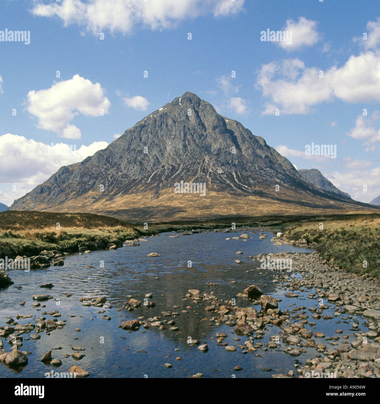 Pyramidal peak scotland hi-res stock photography and images - Alamy