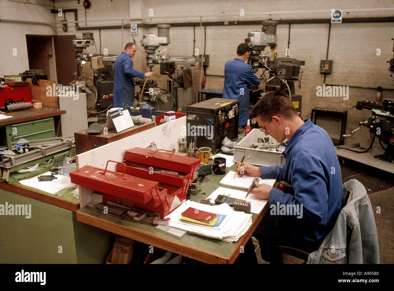 Engineering firm hi-res stock photography and images - Alamy