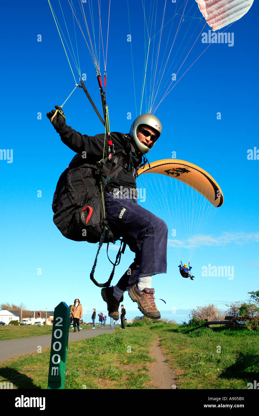 Paragliding at Clover Point Victoria Stock Photo - Alamy