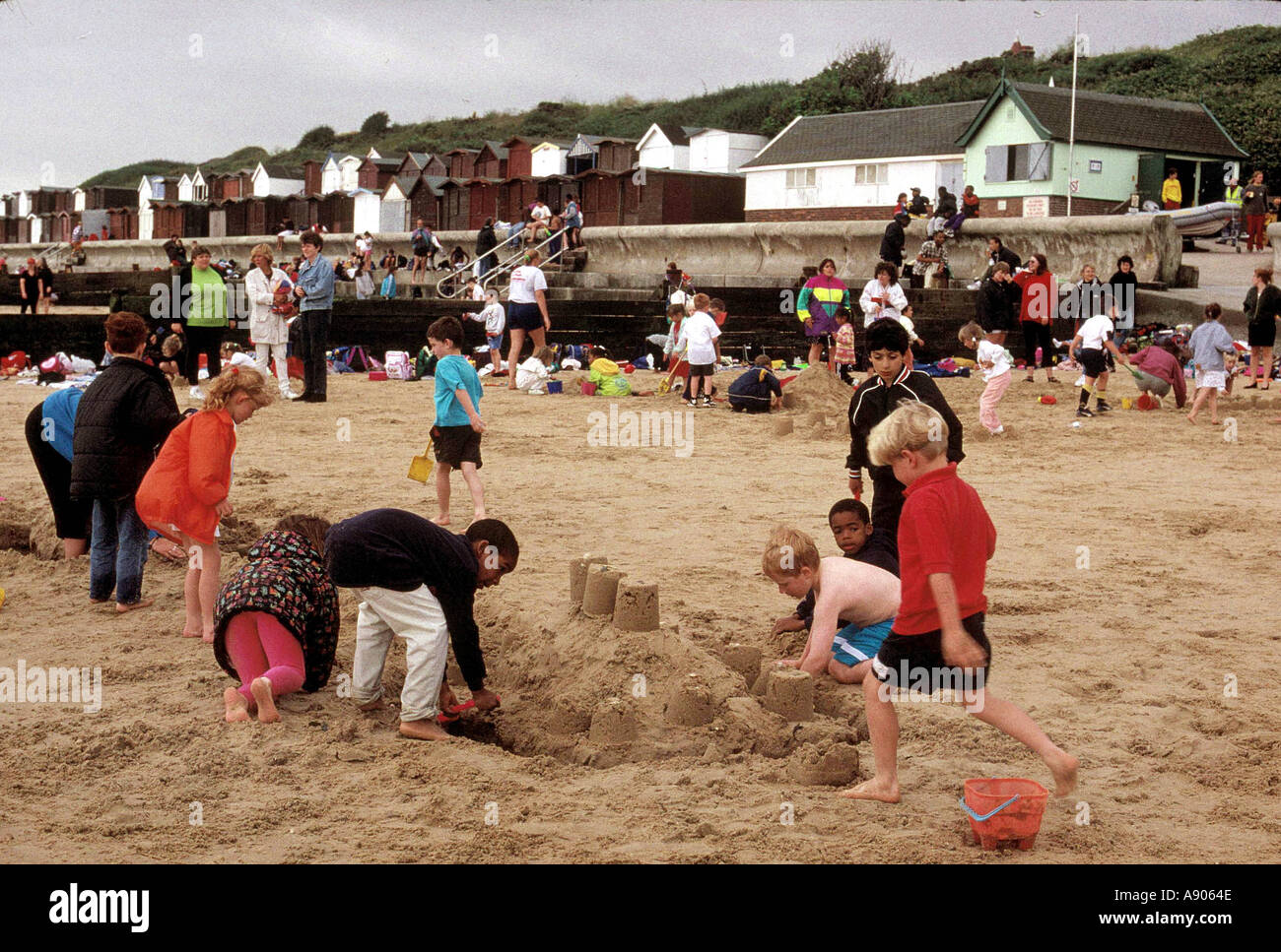 School outing at the seaside Stock Photo - Alamy