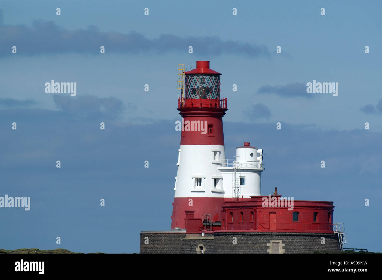 Longstone rock lighthouse hi-res stock photography and images - Alamy