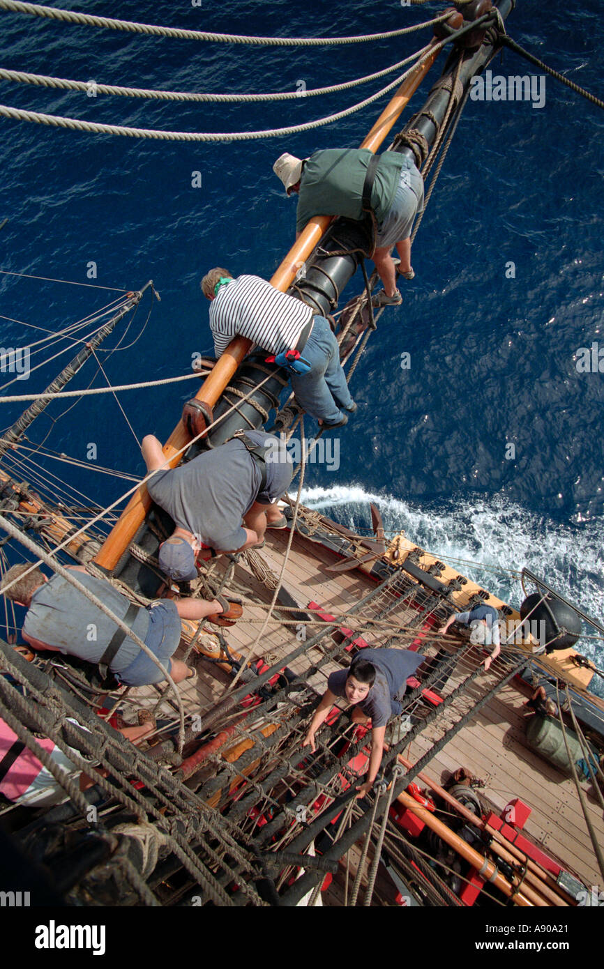 05 03 1997 sailing the replica of Captain Cook s ship Endeavor between ...