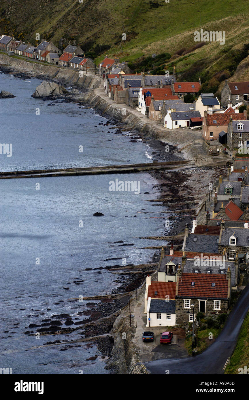 18 11 02 nr Peterhead Scotland Crovie Village Aberdeenshire Stock Photo ...