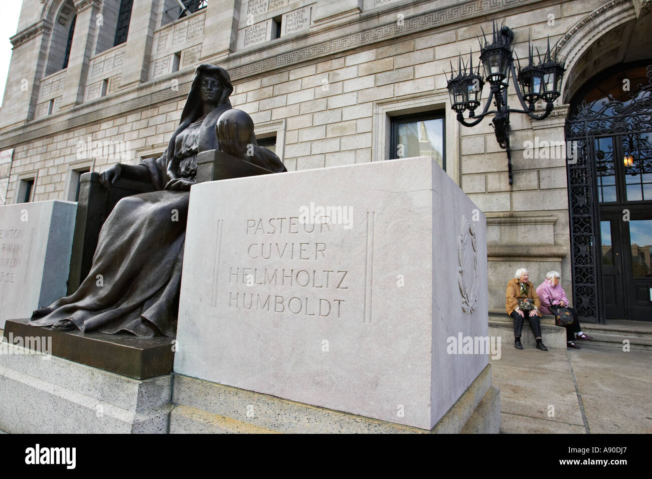 Boston public library outside hi-res stock photography and images - Alamy