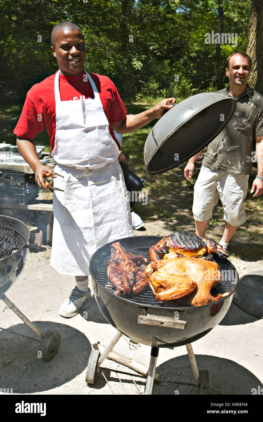 PRESERVES Waukegan Illinois Family reunion and get together at picnic ...