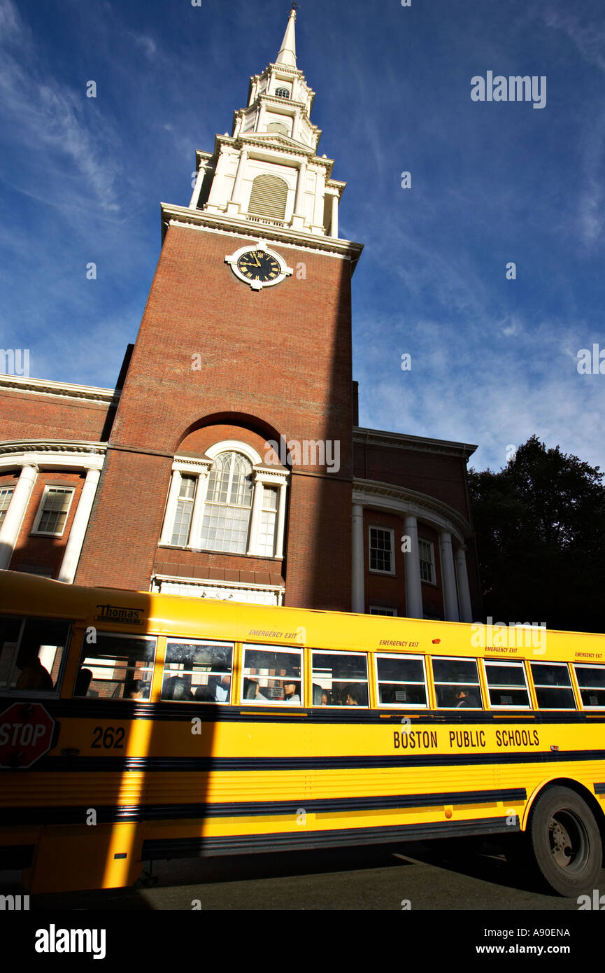 Massachusetts school bus hi-res stock photography and images - Alamy