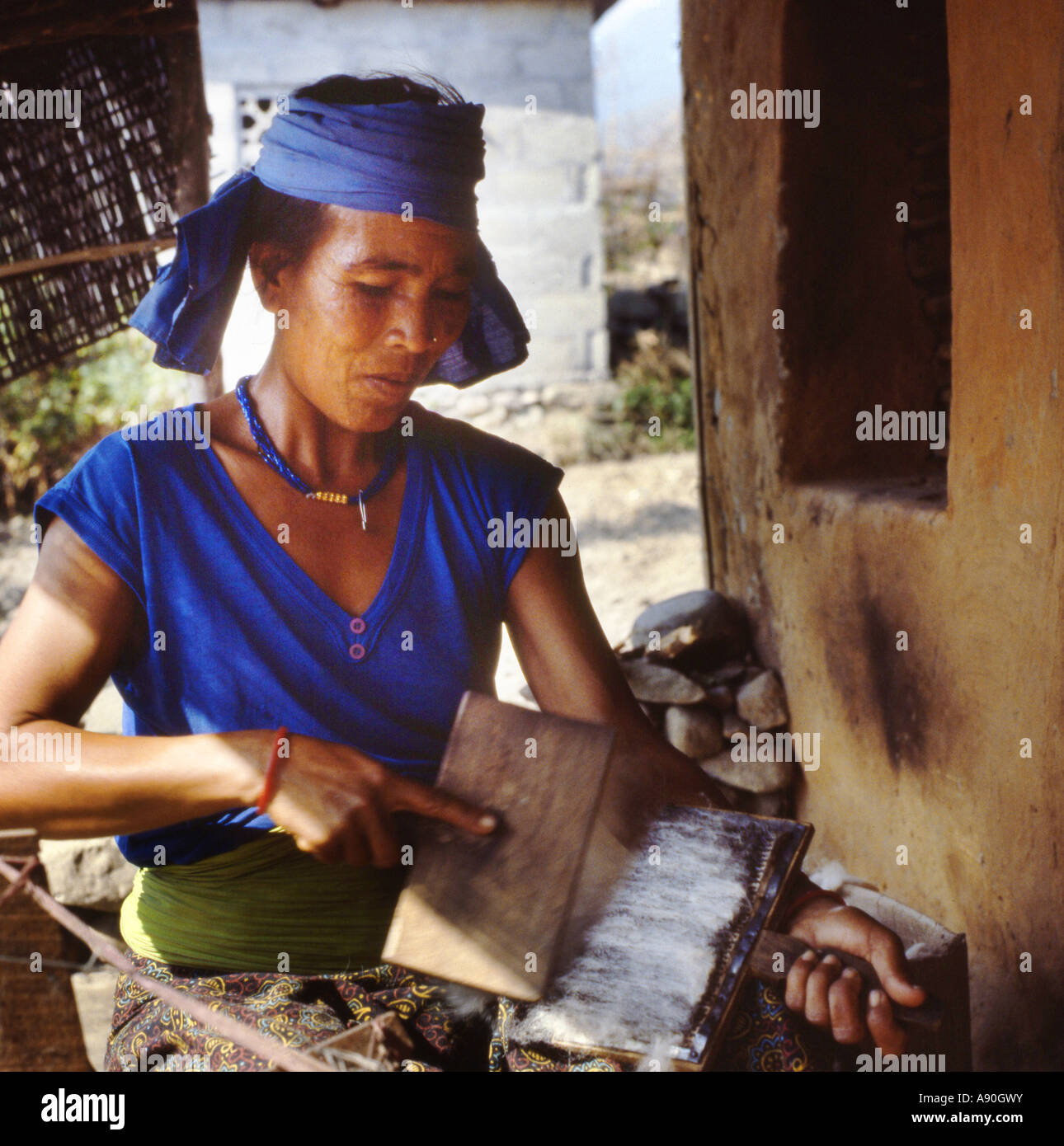 Wool carding hi-res stock photography and images - Alamy