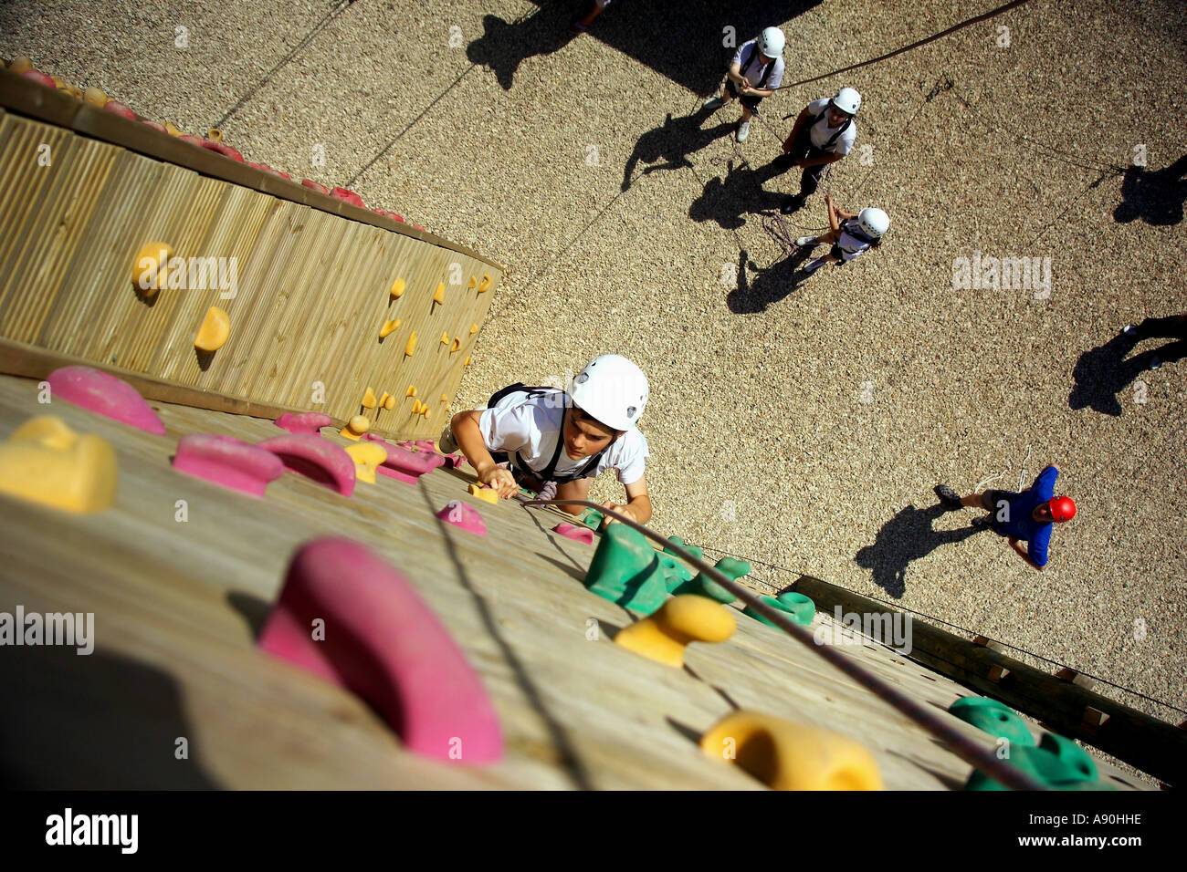 Students mountain climbing hi-res stock photography and images - Alamy