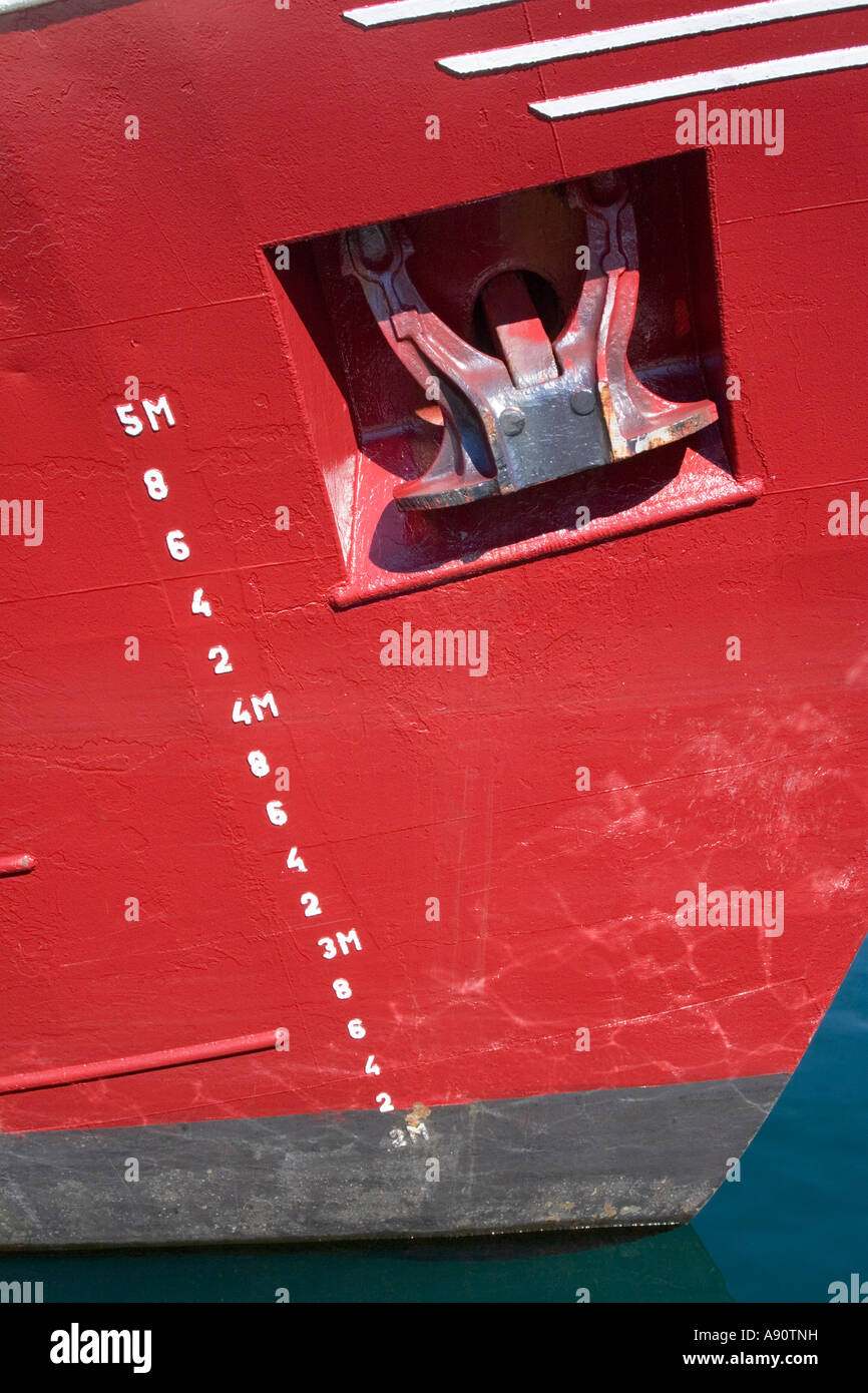 Depth markings on a ship in the harbour at Stokmarknes Norway Stock ...