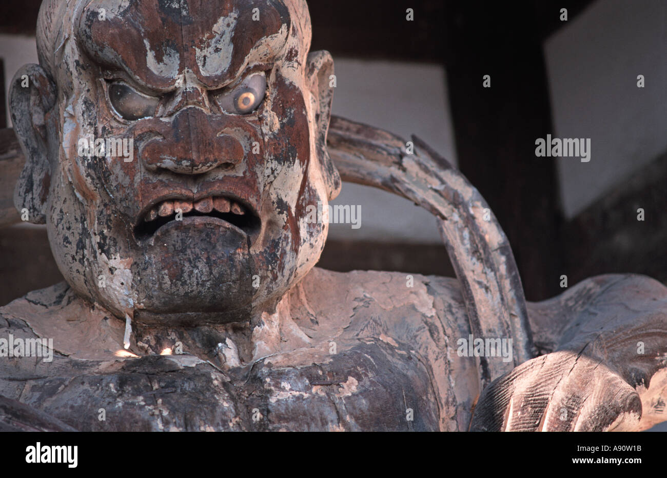 Fierce wooden carved temple Guardian statue Taima temple Nara ...
