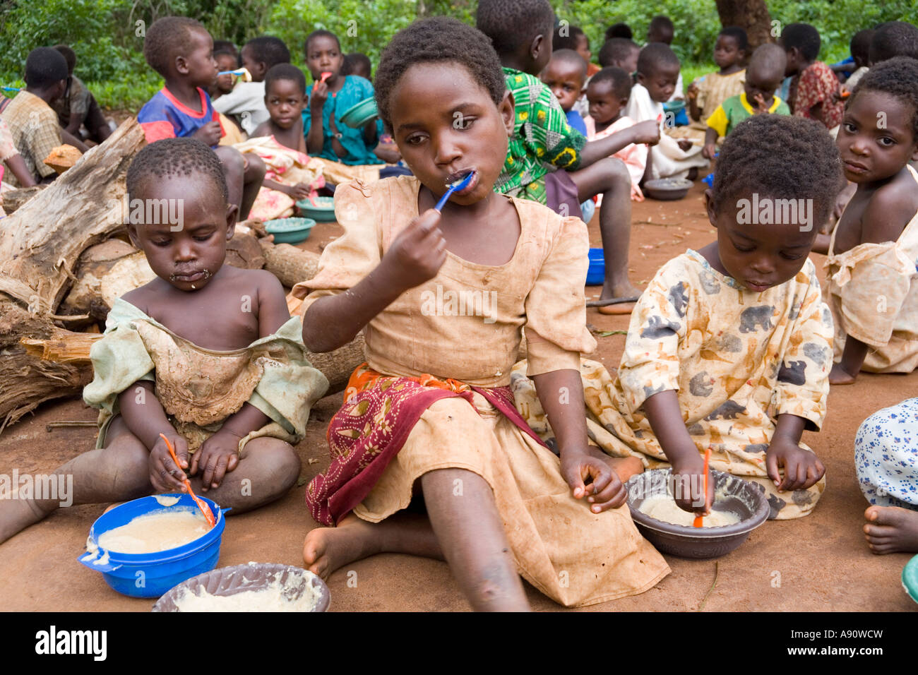 Porridge poor poverty High Resolution Stock Photography and Images - Alamy