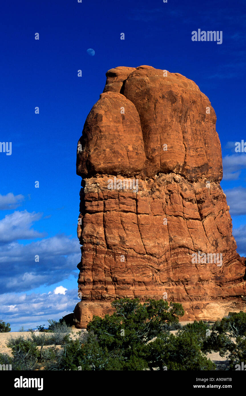 PAC-103 TOWER AND MOON Stock Photo - Alamy