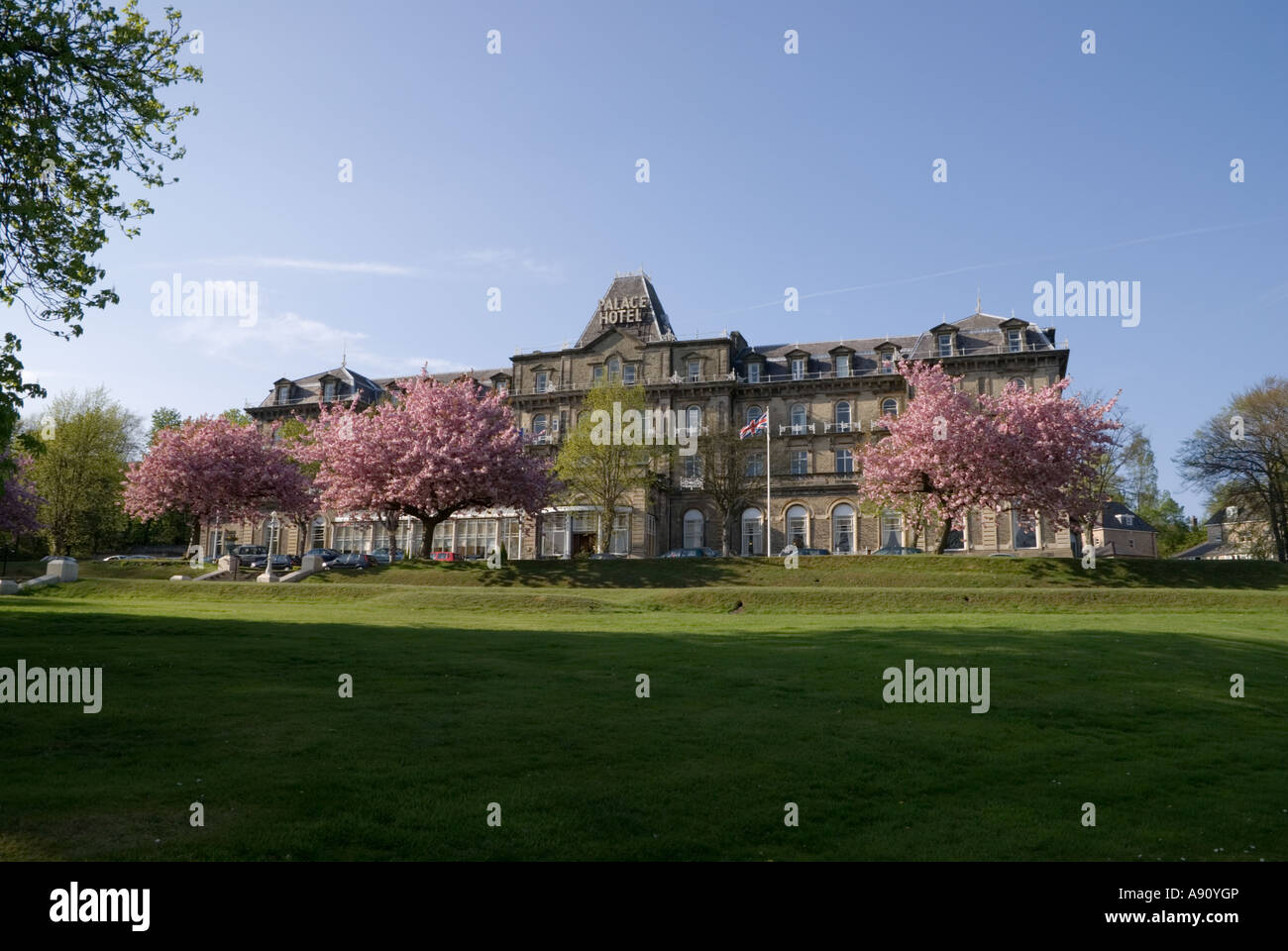 The palace hotel buxton hi-res stock photography and images - Alamy