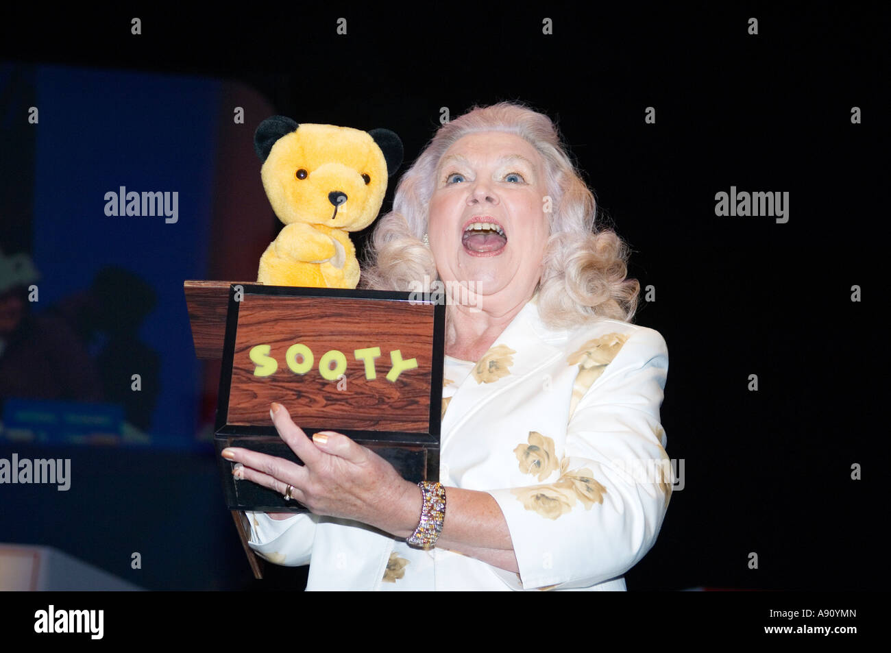 Sooty puppet hi-res stock photography and images - Alamy
