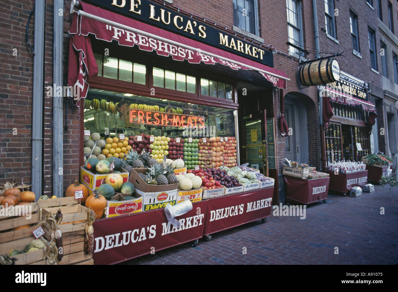 Charles street boston hi-res stock photography and images - Alamy