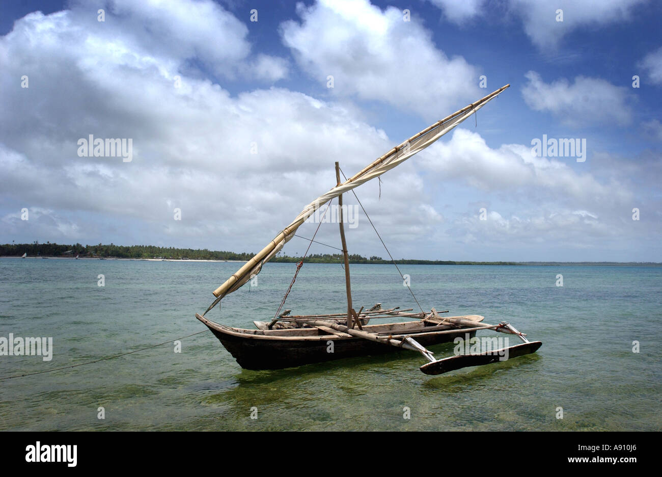 A traditional Tanzanian Dhow Stock Photo - Alamy