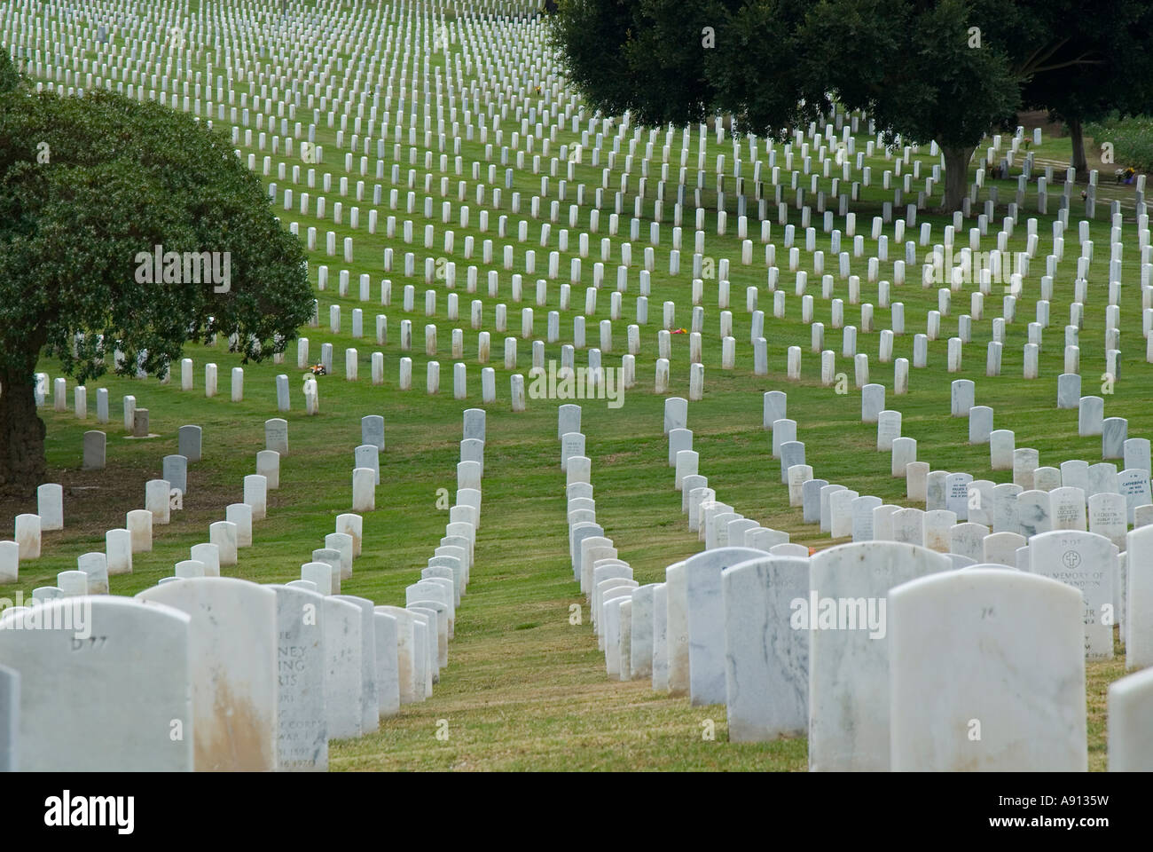 War graves,Fort Rosecrans National Cemetery, Cabrillo Memorial Drive ...