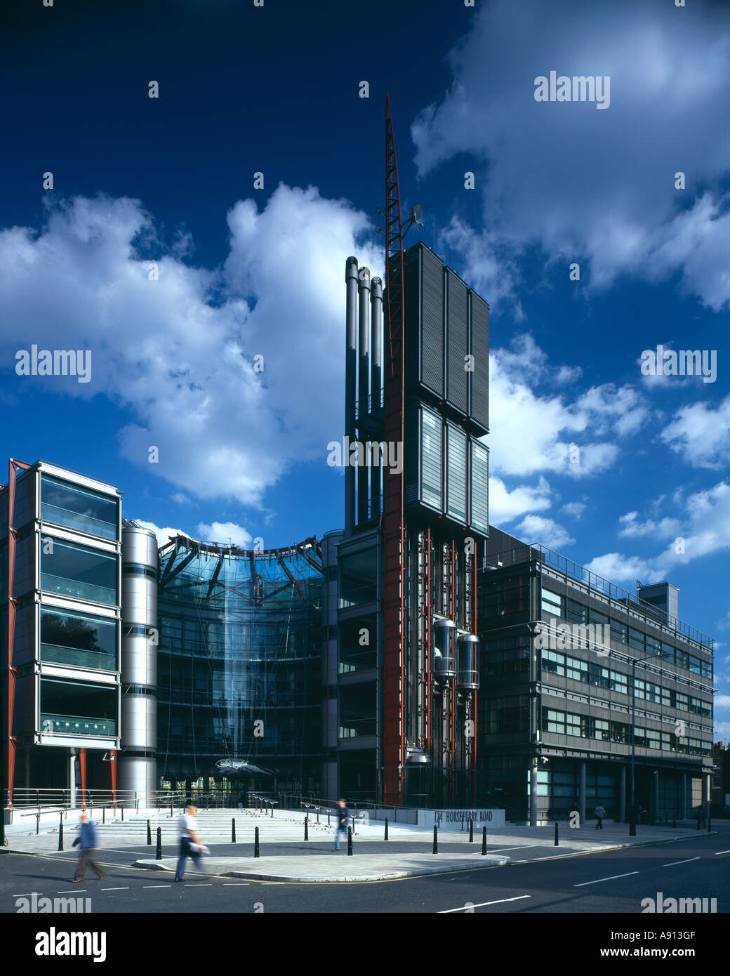 Channel 4 tv headquarters hi-res stock photography and images - Alamy