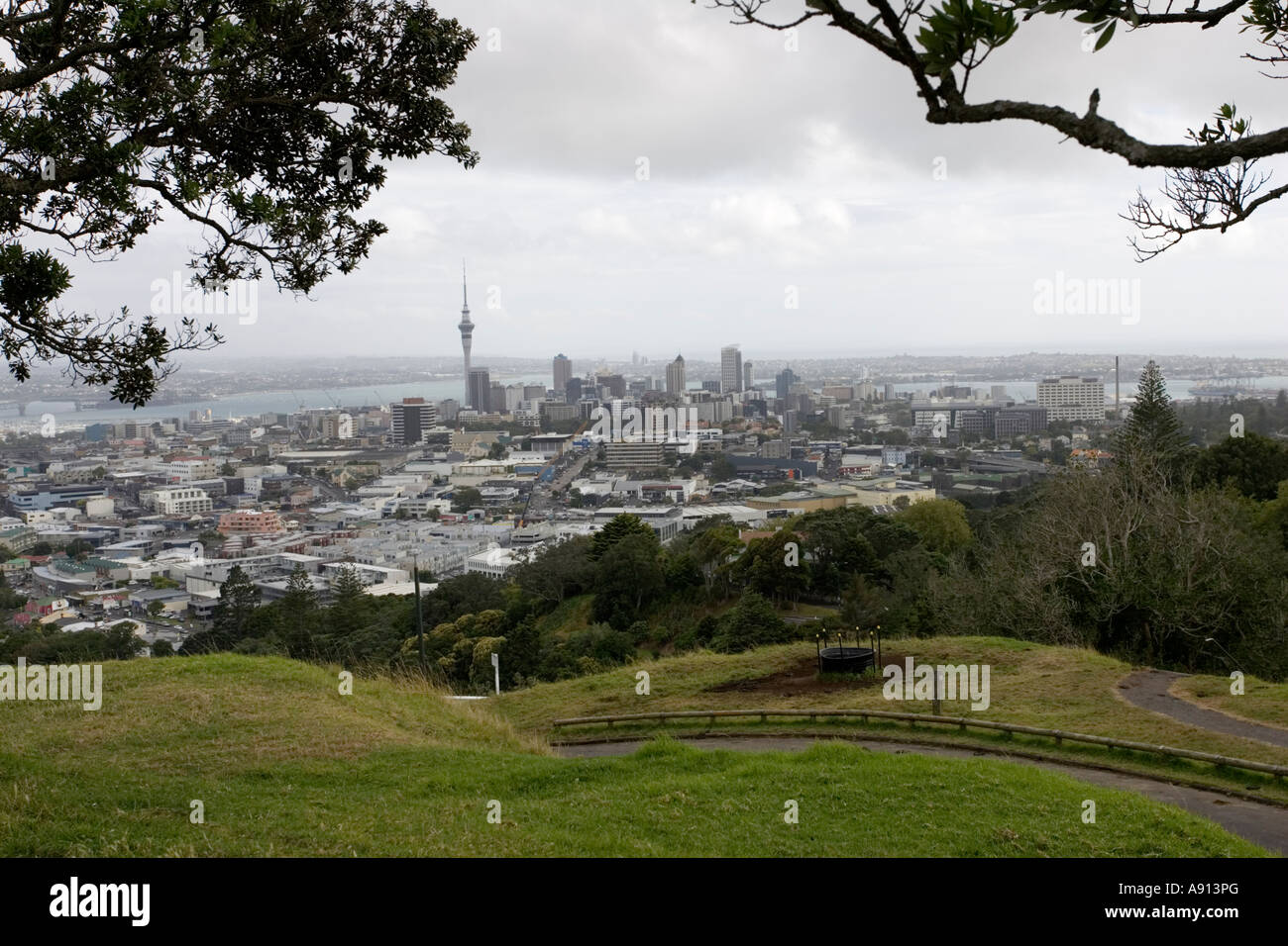Auckland mount eden from mount hi-res stock photography and images - Alamy