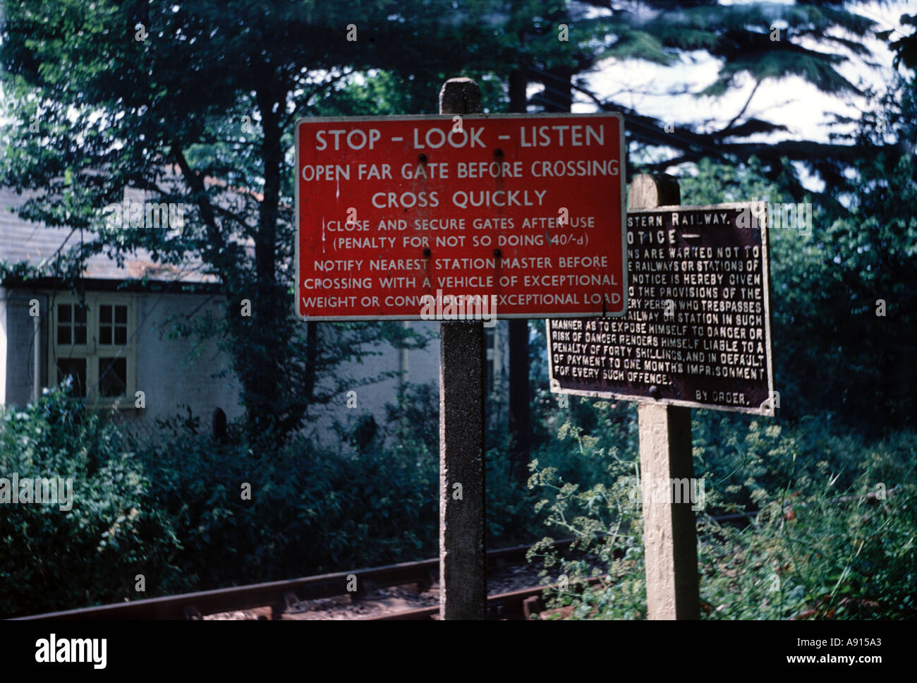 1960s look hi-res stock photography and images - Alamy