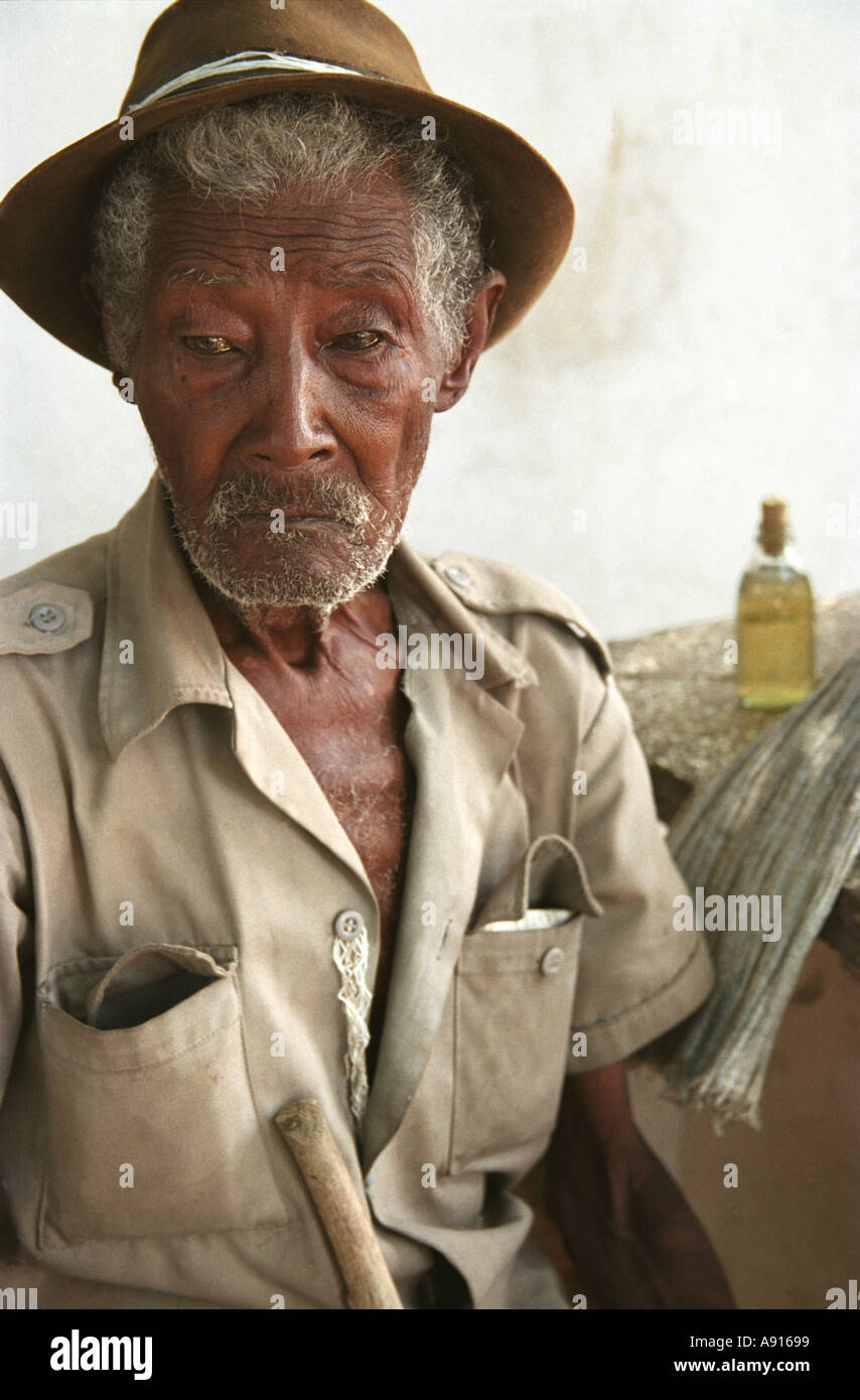 Old AfroCuban man in sierra miestra santiago de Cuba Stock Photo - Alamy