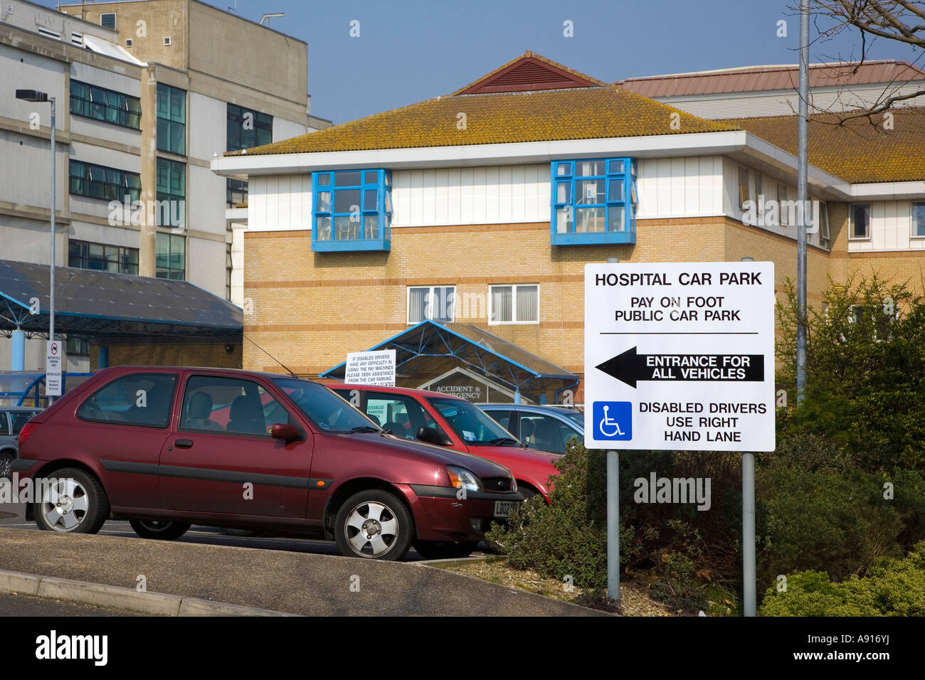 Worthing hospital hi-res stock photography and images - Alamy