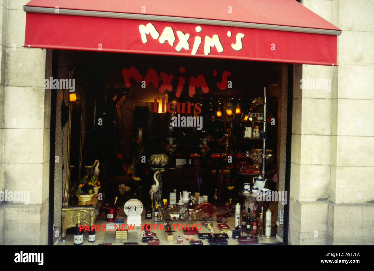 Maxim s famous restaurant at Paris France Stock Photo - Alamy