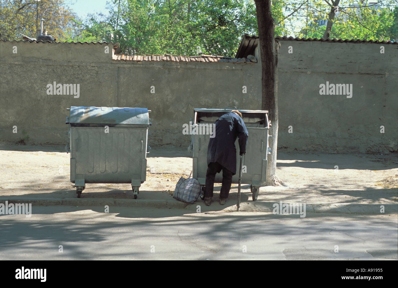 Poverty in the former soviet union hi-res stock photography and images ...