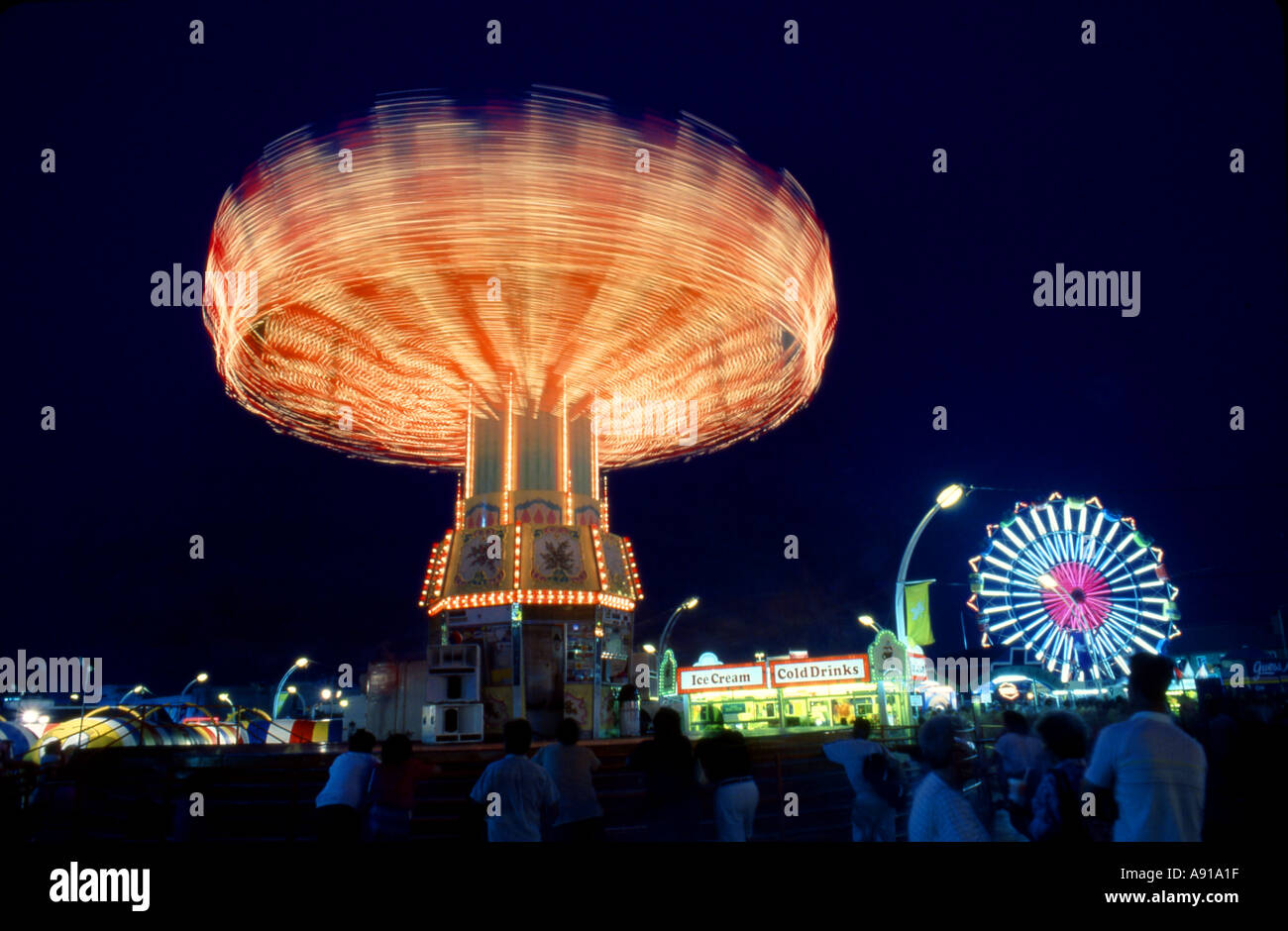amusement park night Stock Photo - Alamy