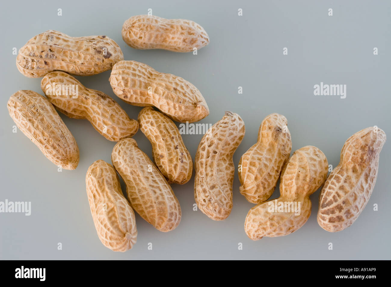 Pay peanuts hi-res stock photography and images - Alamy