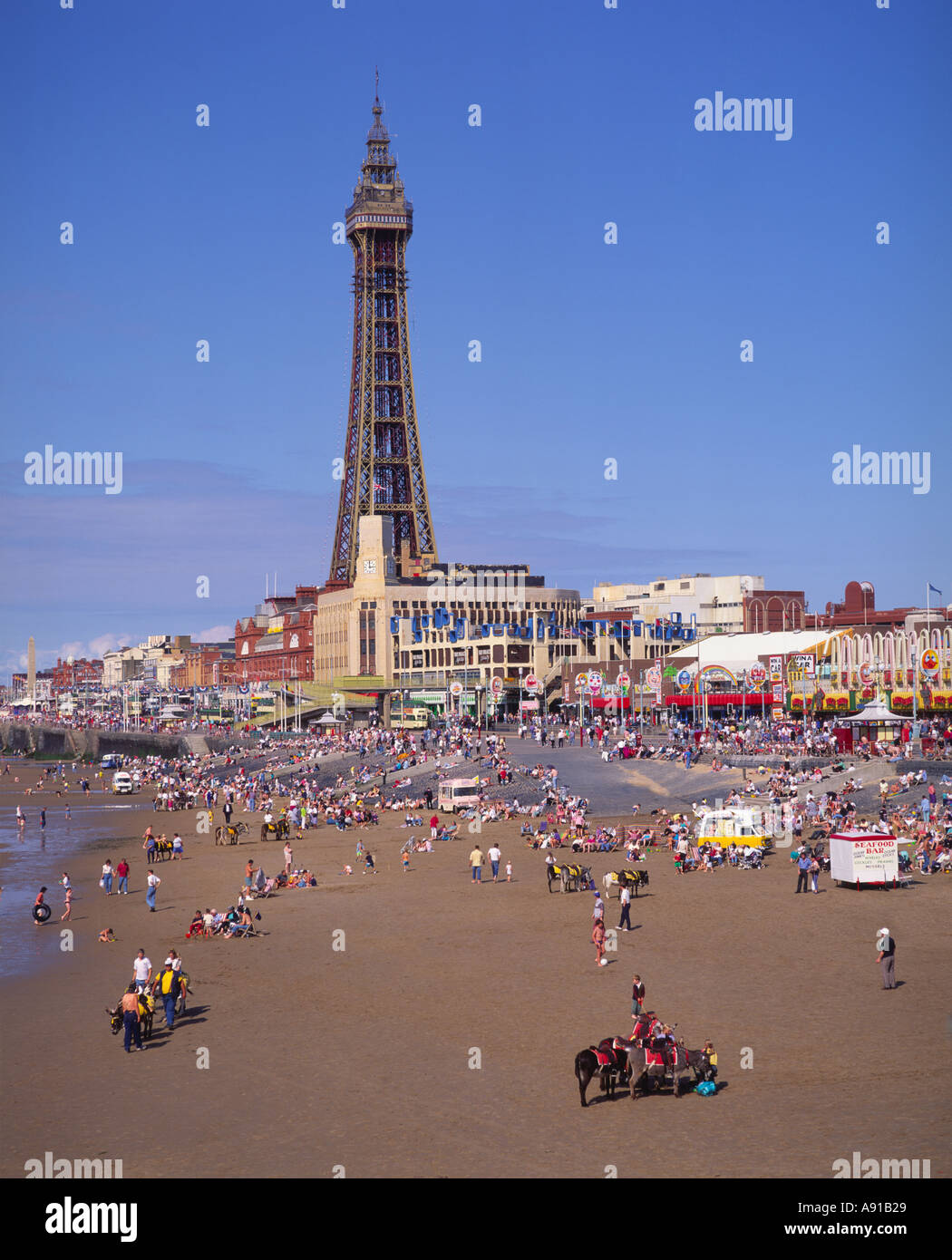 Blackpool tower hi-res stock photography and images - Alamy