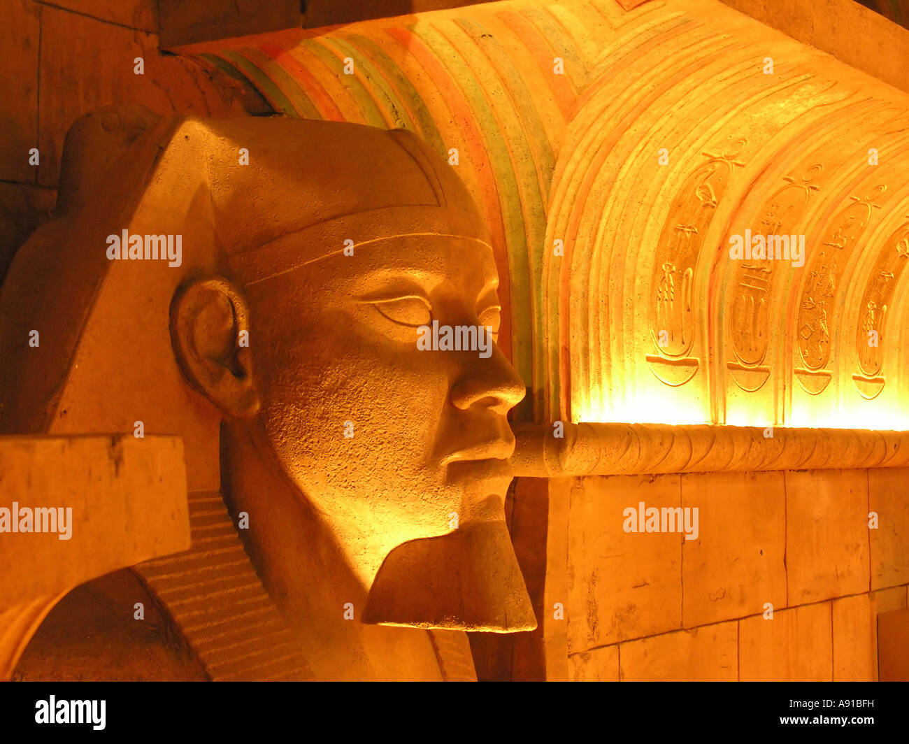 Inside an Egyptian tomb Stock Photo - Alamy