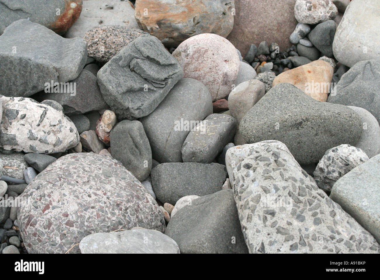 A stoney beach Stock Photo - Alamy