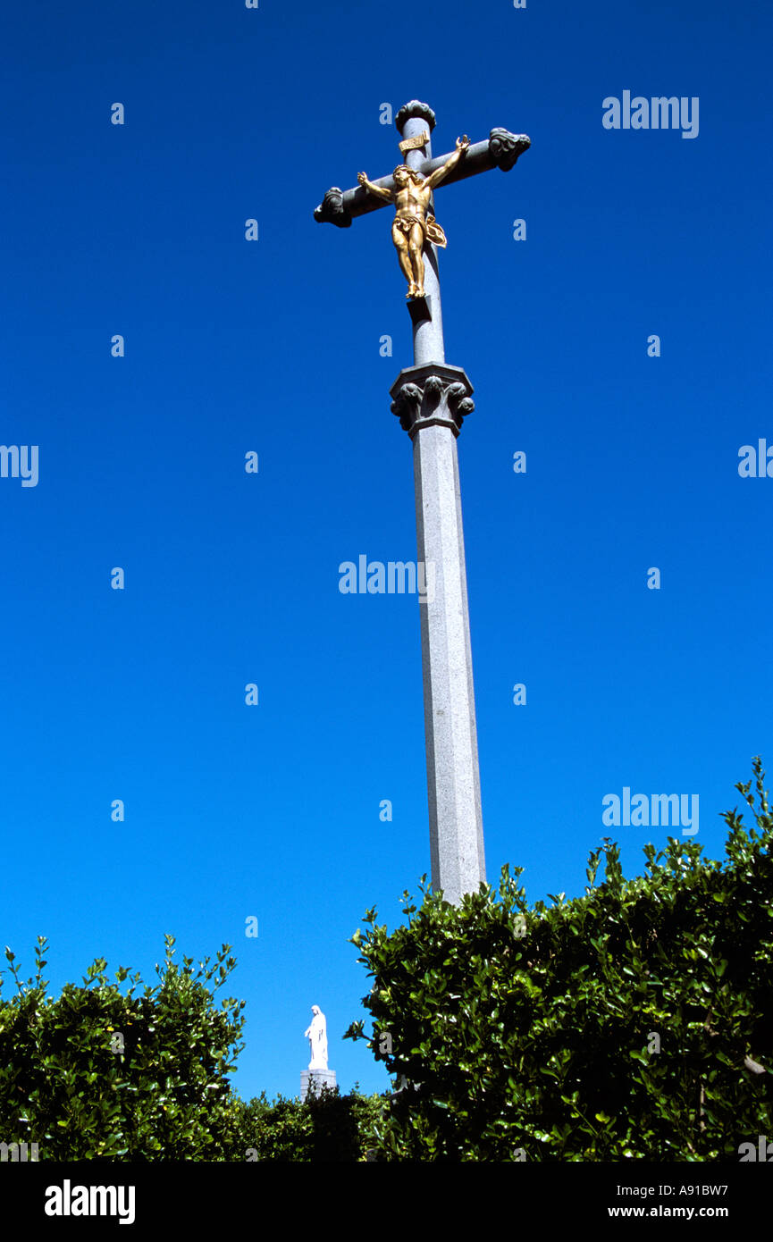 Jesus christ crucifixion monument normandy hi-res stock photography and ...