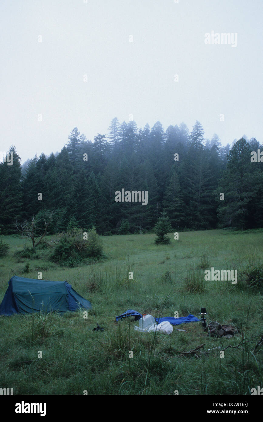 Tent camping in wilderness hi-res stock photography and images - Alamy
