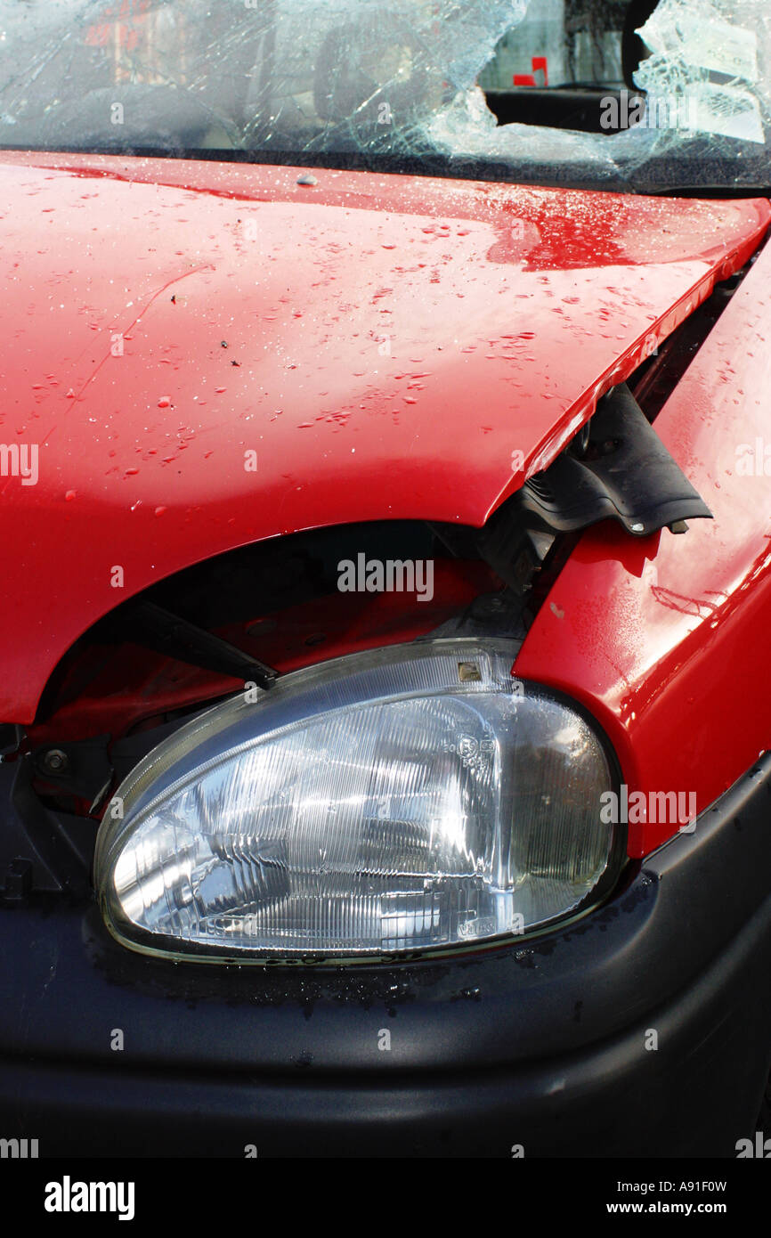 Car crash smash Stock Photo - Alamy