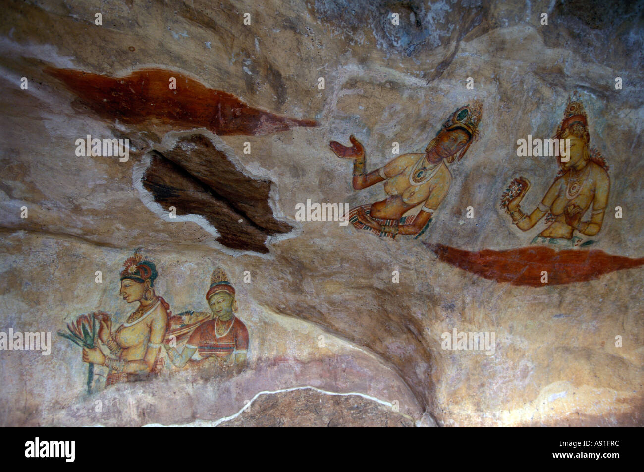 SRI LANKA: Sigiriya cave paintings Stock Photo - Alamy