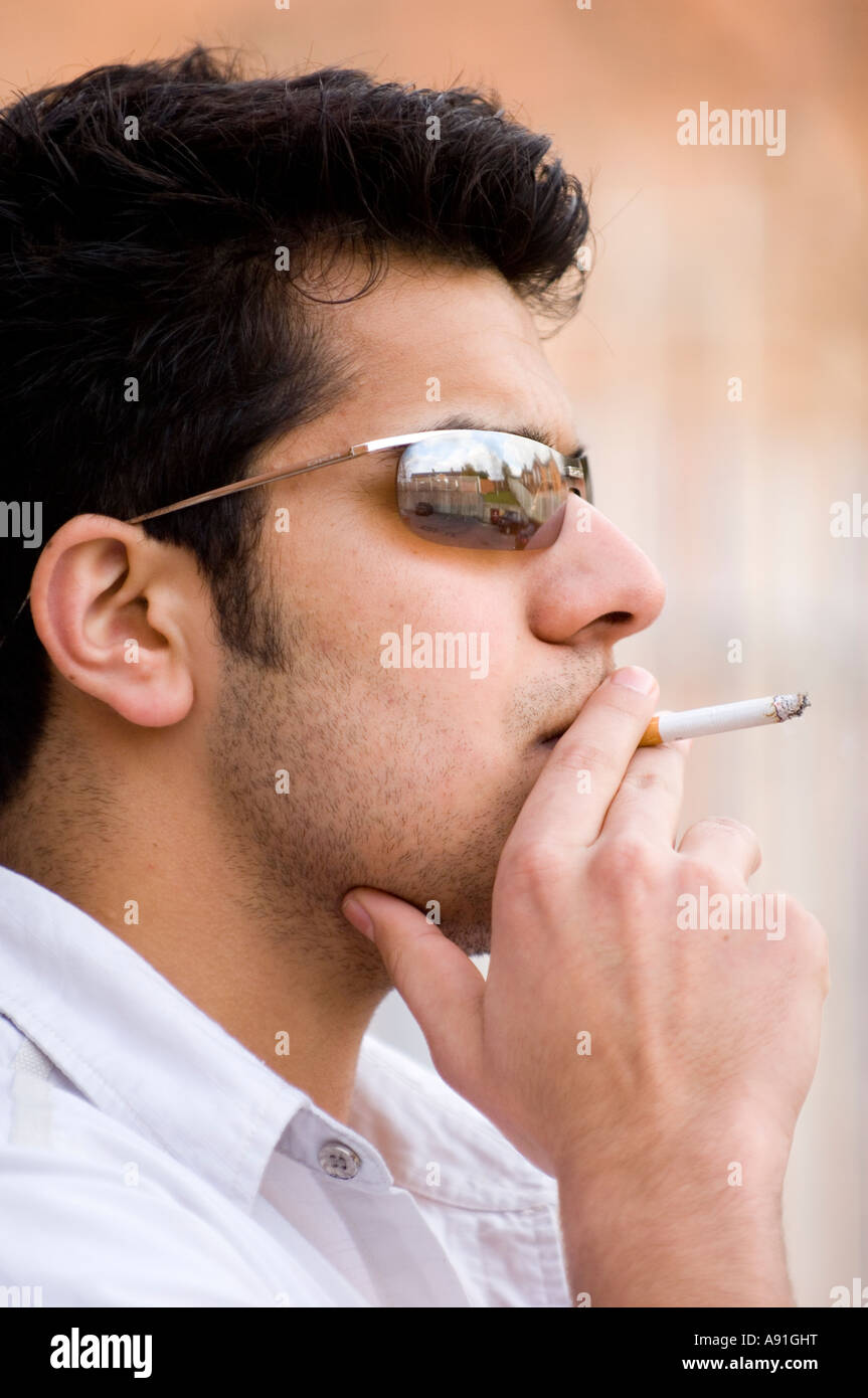 Smoking personality hi-res stock photography and images - Alamy