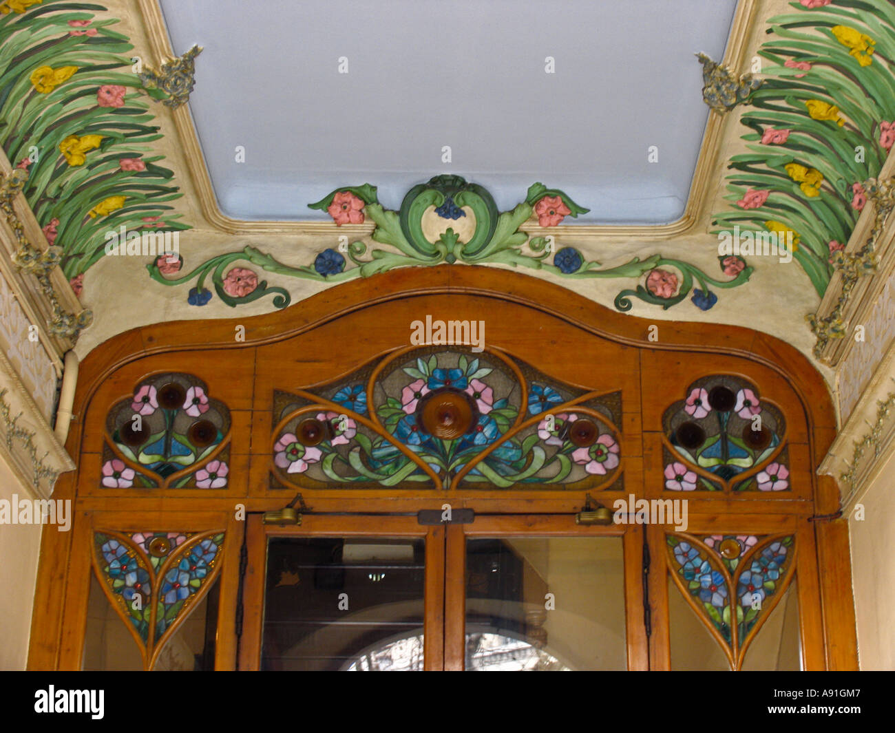 Modernismus hi-res stock photography and images - Alamy