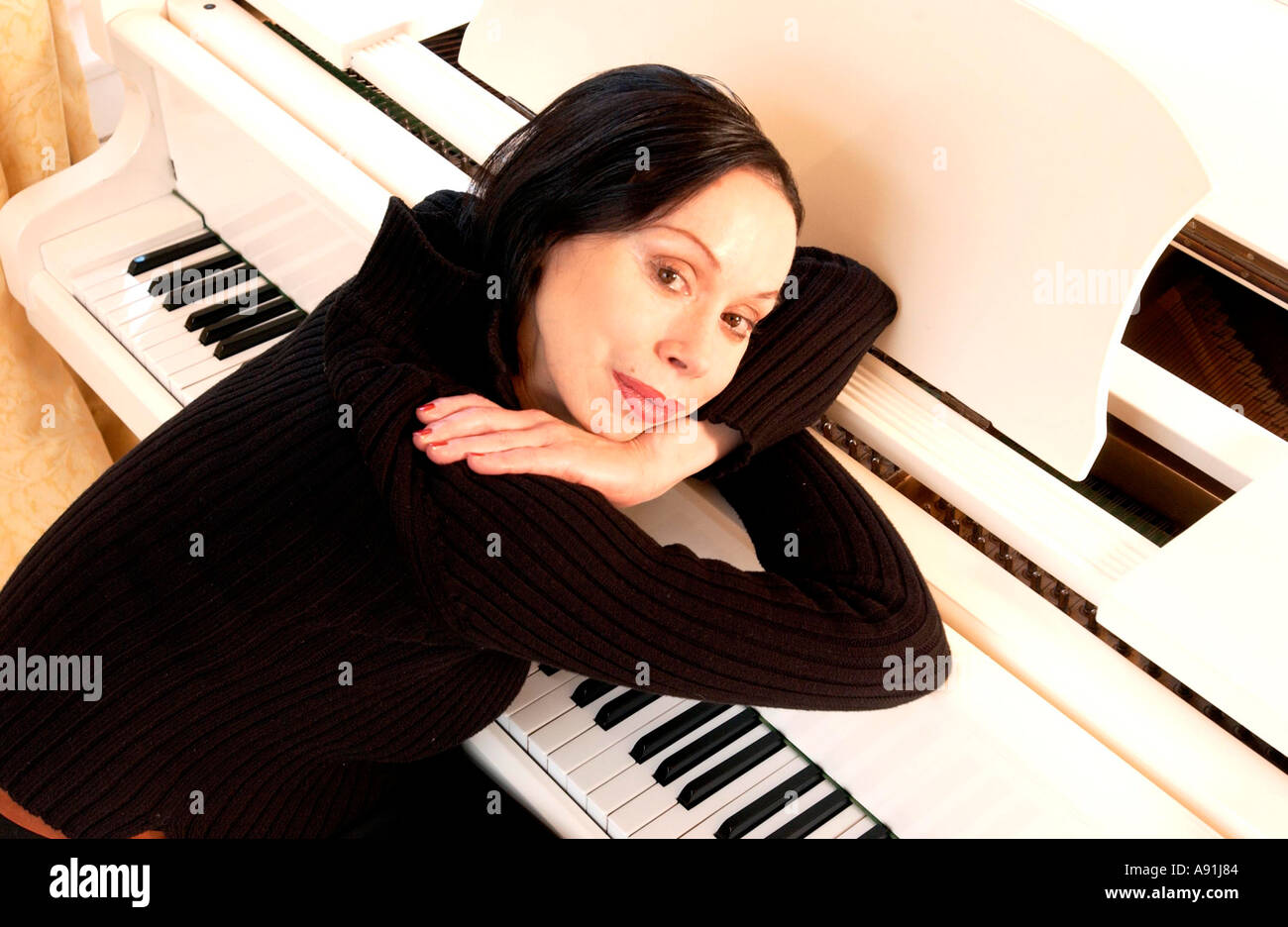 Maria ewing hi-res stock photography and images - Alamy