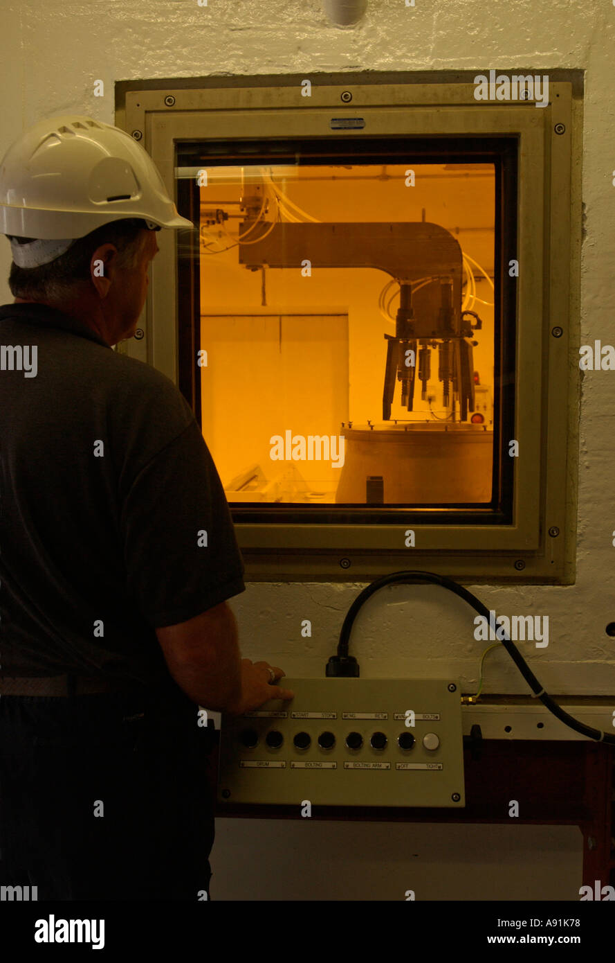 Nuclear power plant engineer hi-res stock photography and images - Alamy