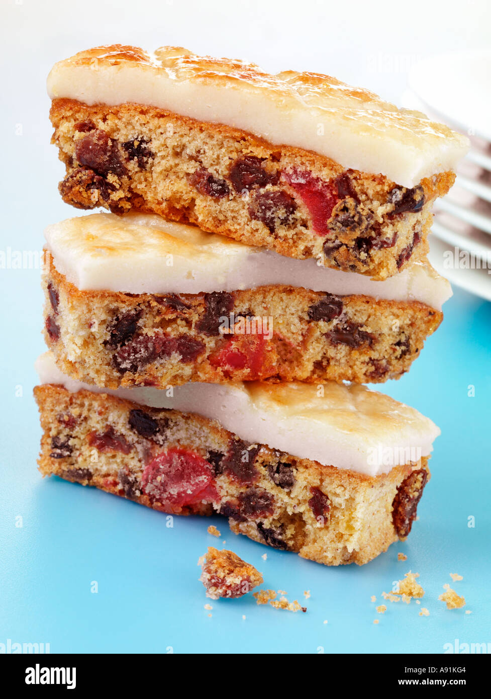 Simnel cake slice hi-res stock photography and images - Alamy