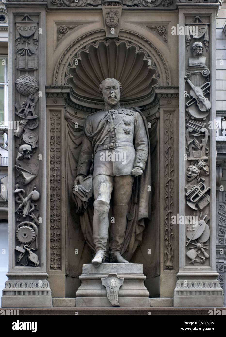 Temple bar memorial hi-res stock photography and images - Alamy