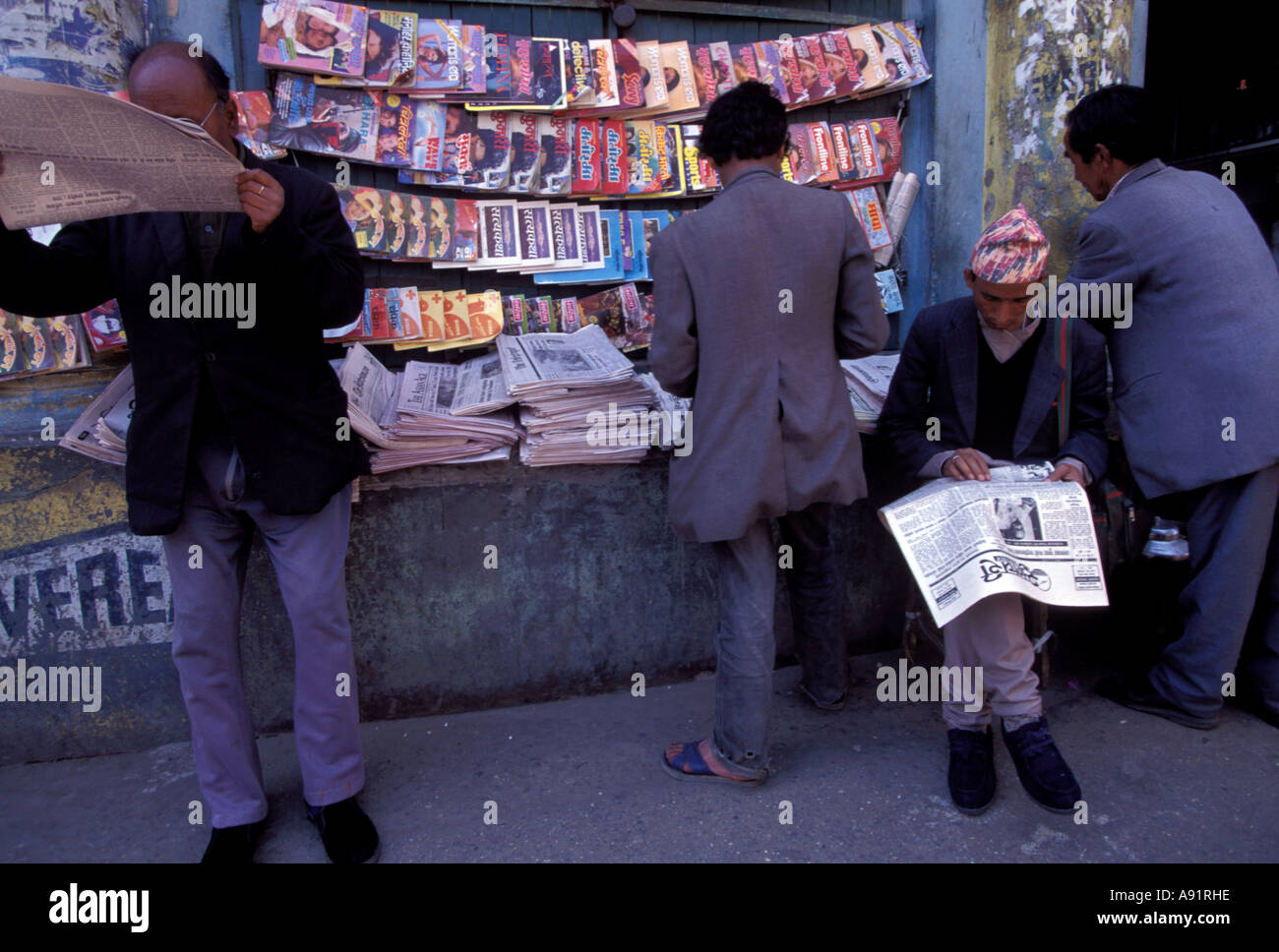 Connaught circus delhi hi-res stock photography and images - Alamy
