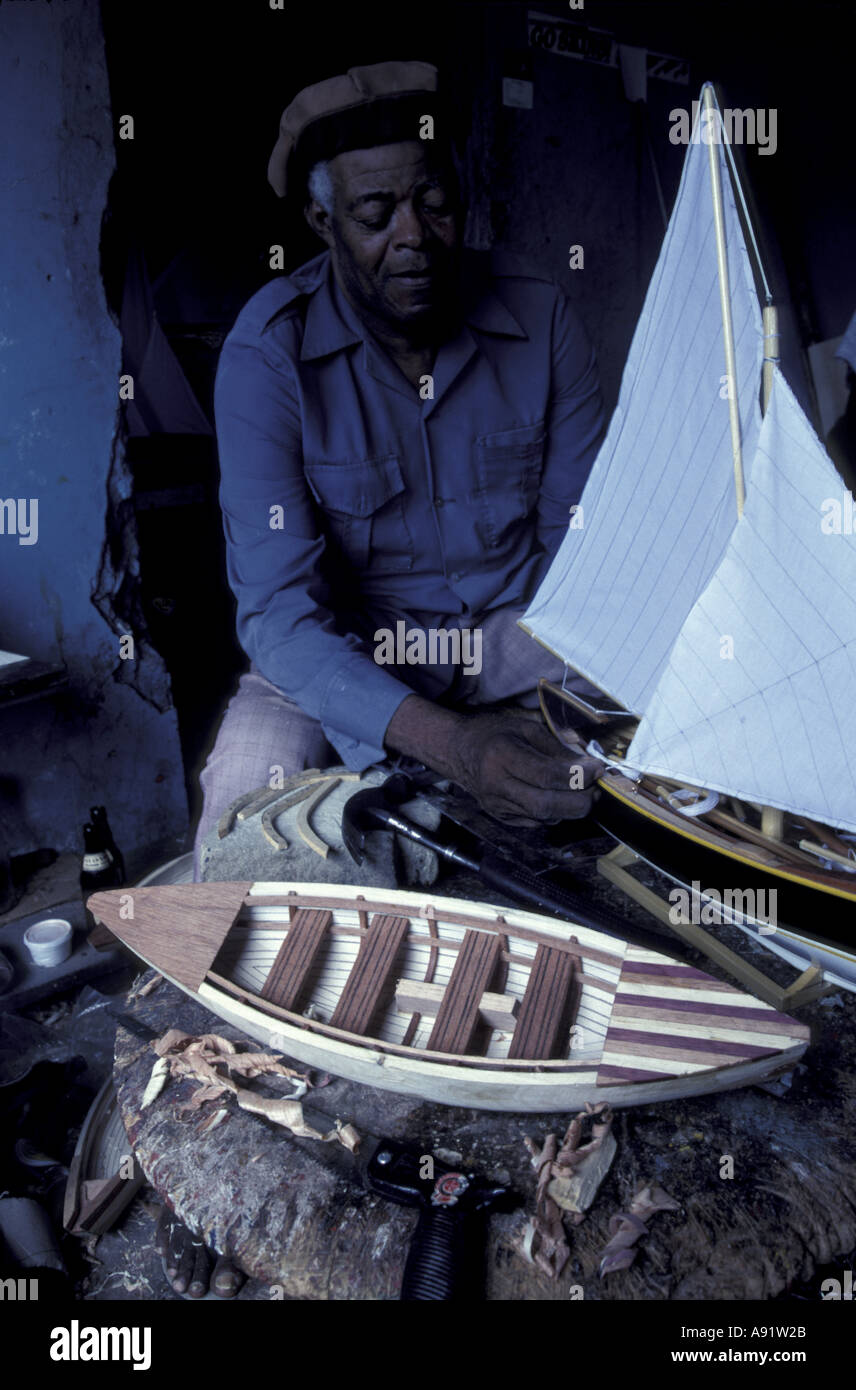 CARIBBEAN, Grenadines Old Grenadian model ship builder Stock Photo - Alamy