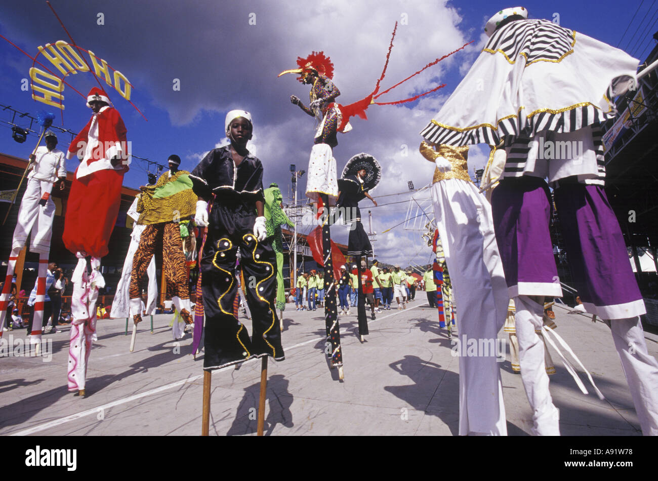 Trinidad carnival crowd hi-res stock photography and images - Alamy